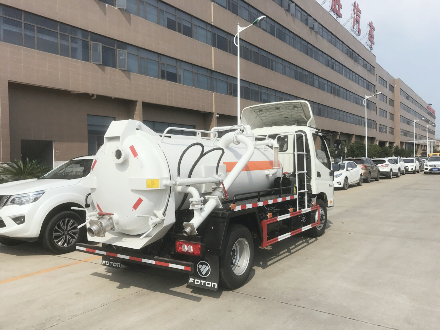 HOWO 25 Ton Sewage Suction Truck - CSCTRUCK Municipal Truck