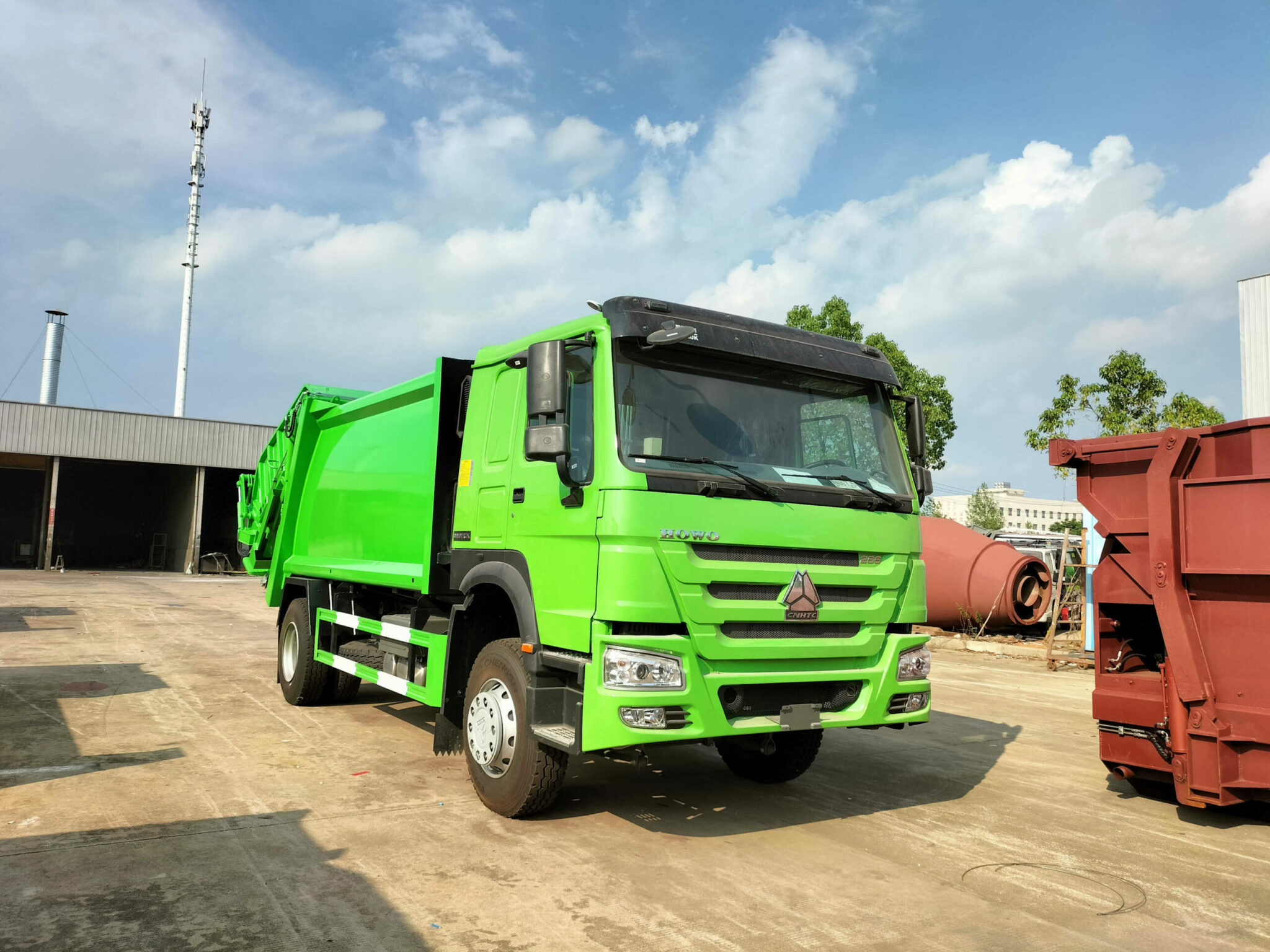 SINOTRUK Municipal Refuse Compactor Truck - CSCTRUCK Municipal Truck