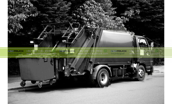 The History of Garbage Trucks: From Horse-Drawn Carts to Automated ...