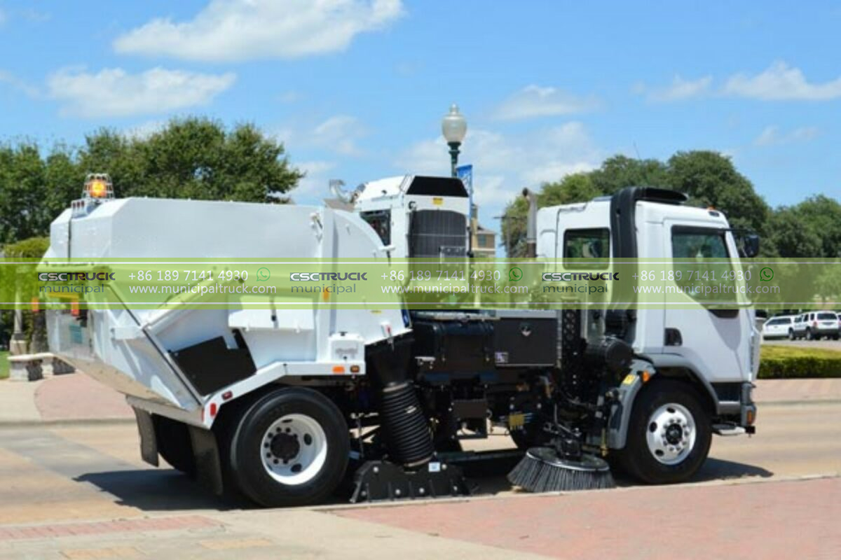 The Evolution of Sweeper Trucks: A Brief History - CSCTRUCK Municipal Truck
