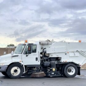 Parking Lot Sweeper Trucks: Keeping Parking Areas Tidy - CSCTRUCK ...