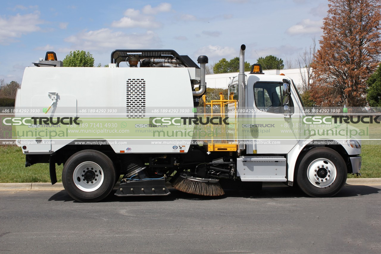 Effective Street Cleaning: Choosing the Right Sweeper Truck - CSCTRUCK ...